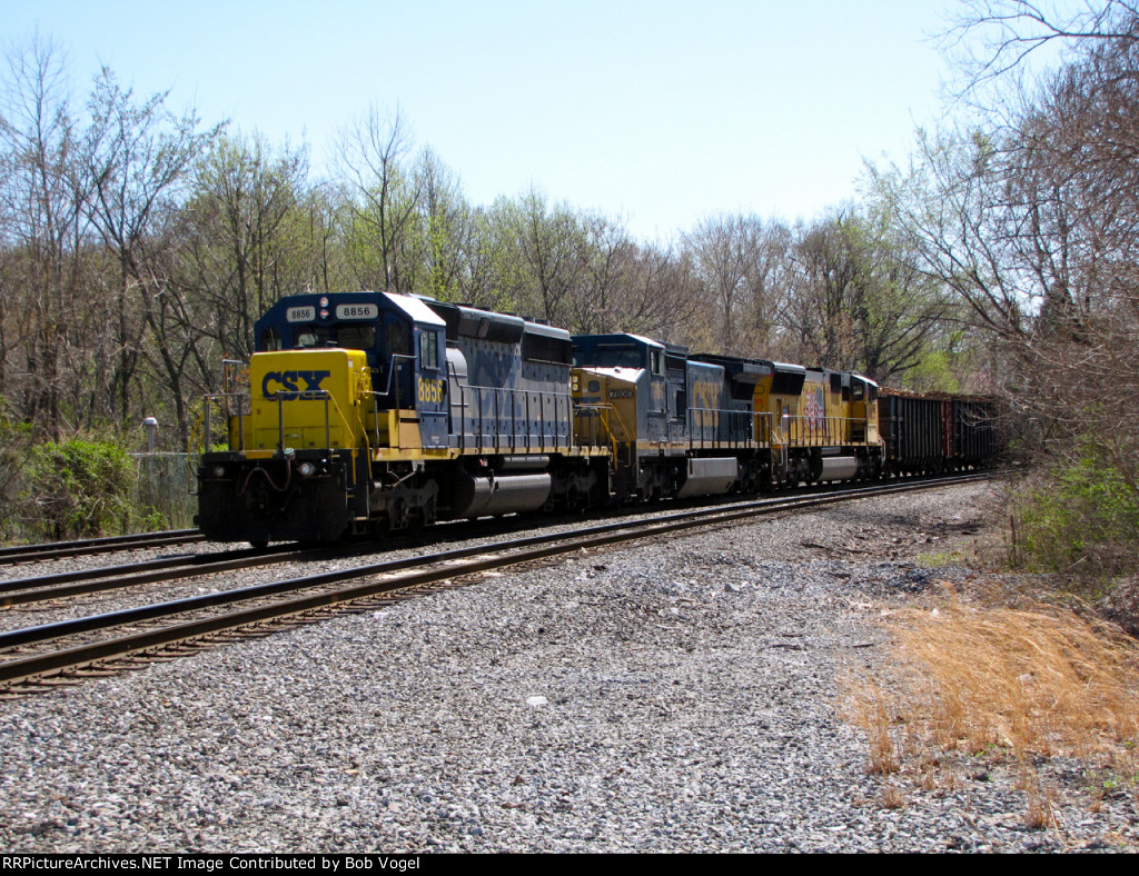 CSX 8856 and 7806; UP 4825